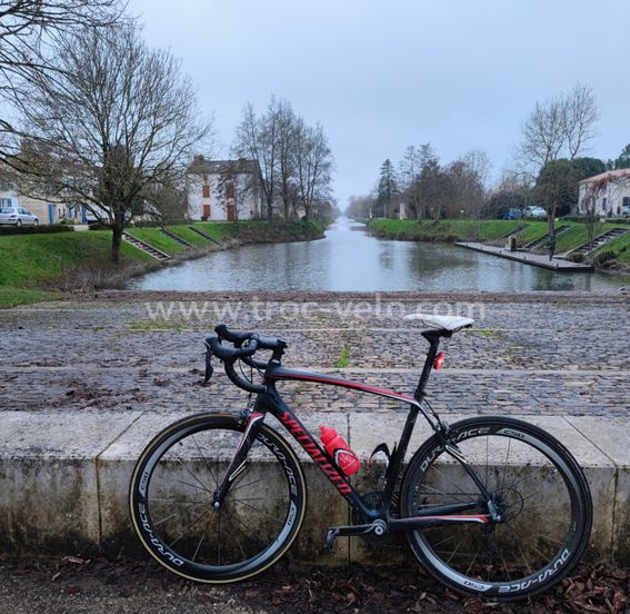 Vélo route Specialized Roubaix SL4 Sport - Taille 56 - SPECIALIZED ...