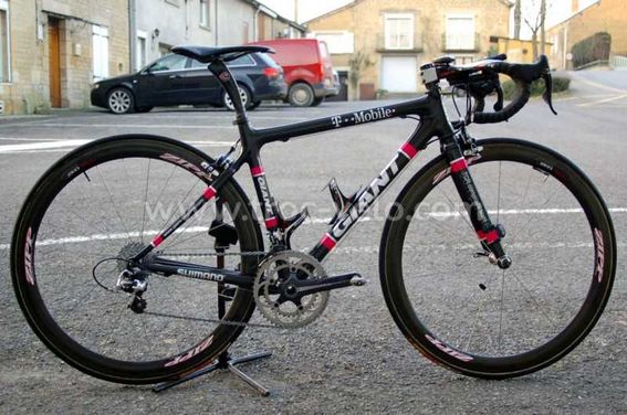 GIANT TCR T-MOBILE taille S - GIANT - 35160 - Troc-Vélo