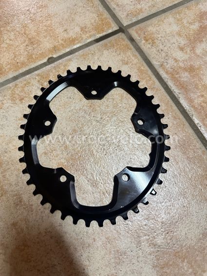 Plateau oval absolute black 42 dents - ABSOLUTEBLACK - 57410 - Troc Vélo